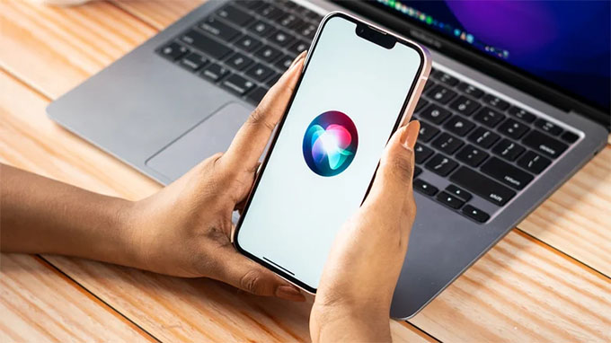 Siri Chatbot: Apple chuẩn bị ra mắt trợ lý AI thế hệ mới trên iOS 27